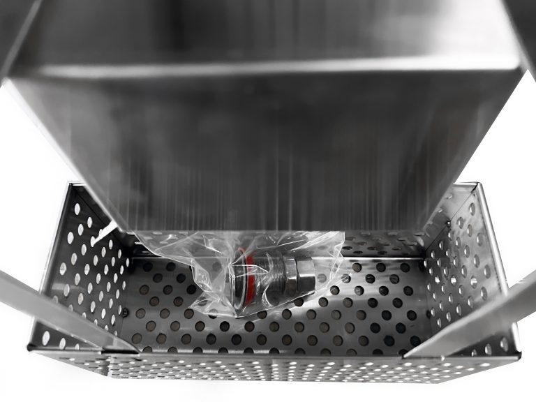 100 Litre Grease Trap - £295 +vat INC FREE NEXT DAY DELIVERY